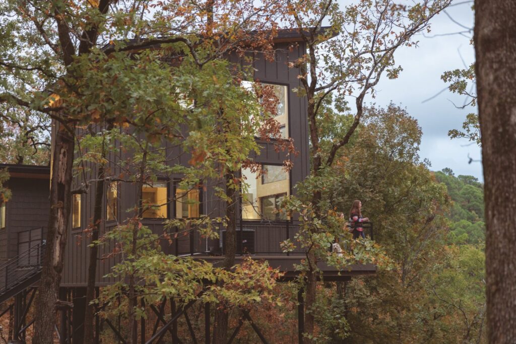 5 Must-Visit Luxury Treehouse Hotels - Livability.com